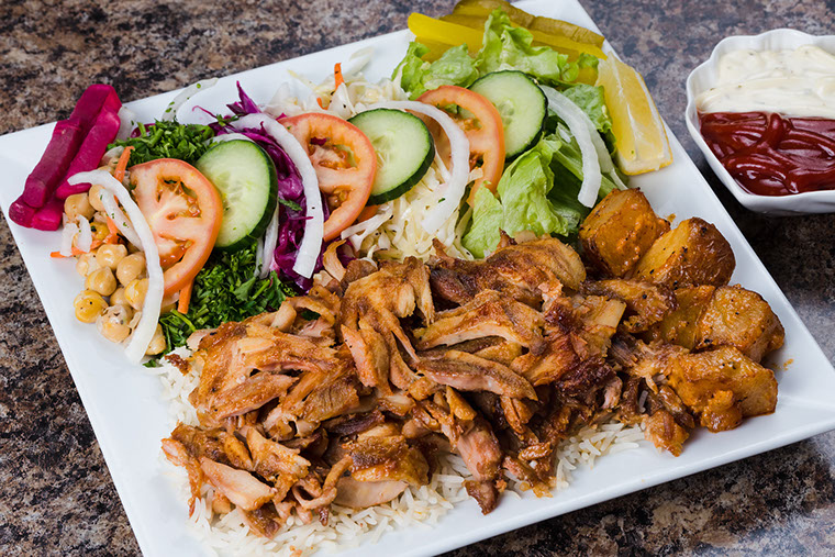 HOME [www.twobrothersshawarma.ca]